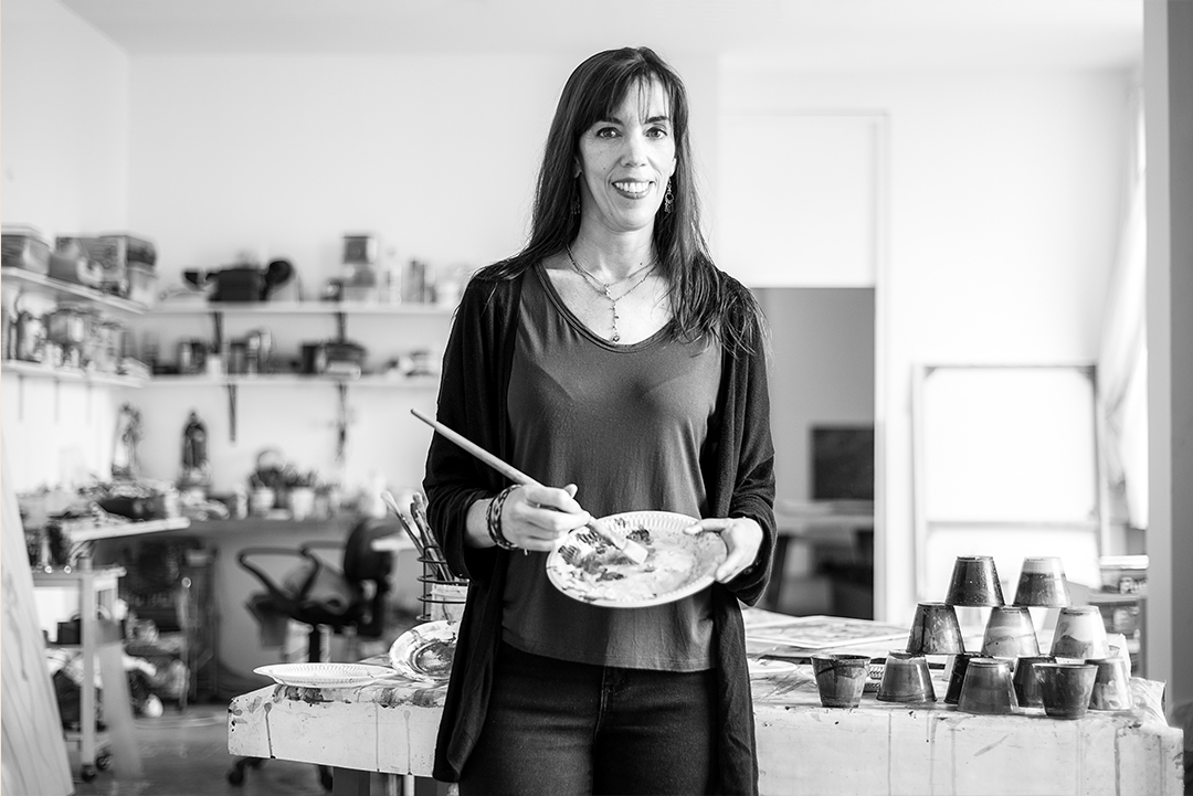 LUZ LETTS: UNIVERSO INTERIOR – Revista en Lima